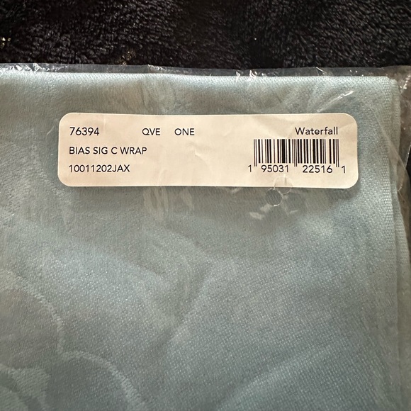 Coach | Accessories | Coach Bias Signature Wrap | Poshmark